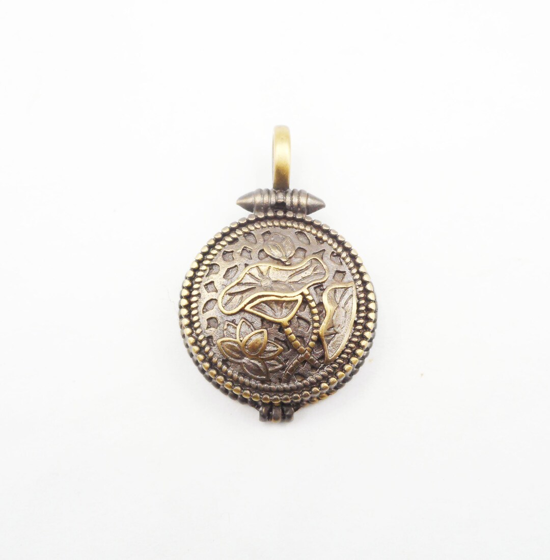 1 Antique Bronze Lotus Flower Locket With Hinged Lid - 20-R-7 - Etsy