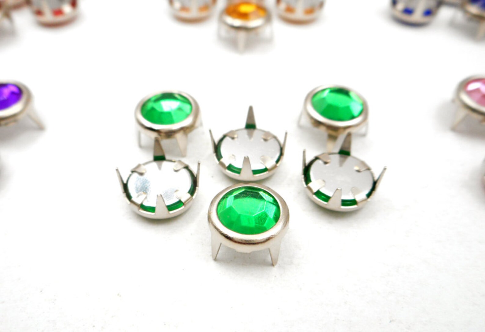 30 Rhinestone Studs 8mm 22-34-6 | Etsy