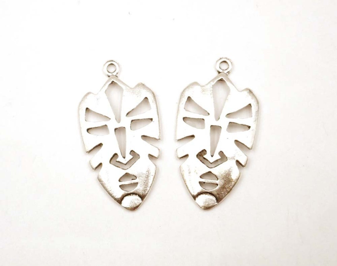 2 Antique Silver Tribal Mask Pendant/charms - 23-33-17 - Etsy