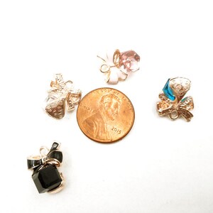 2 Glass Gift Box With Bow Charms - 27-4-2 - Etsy