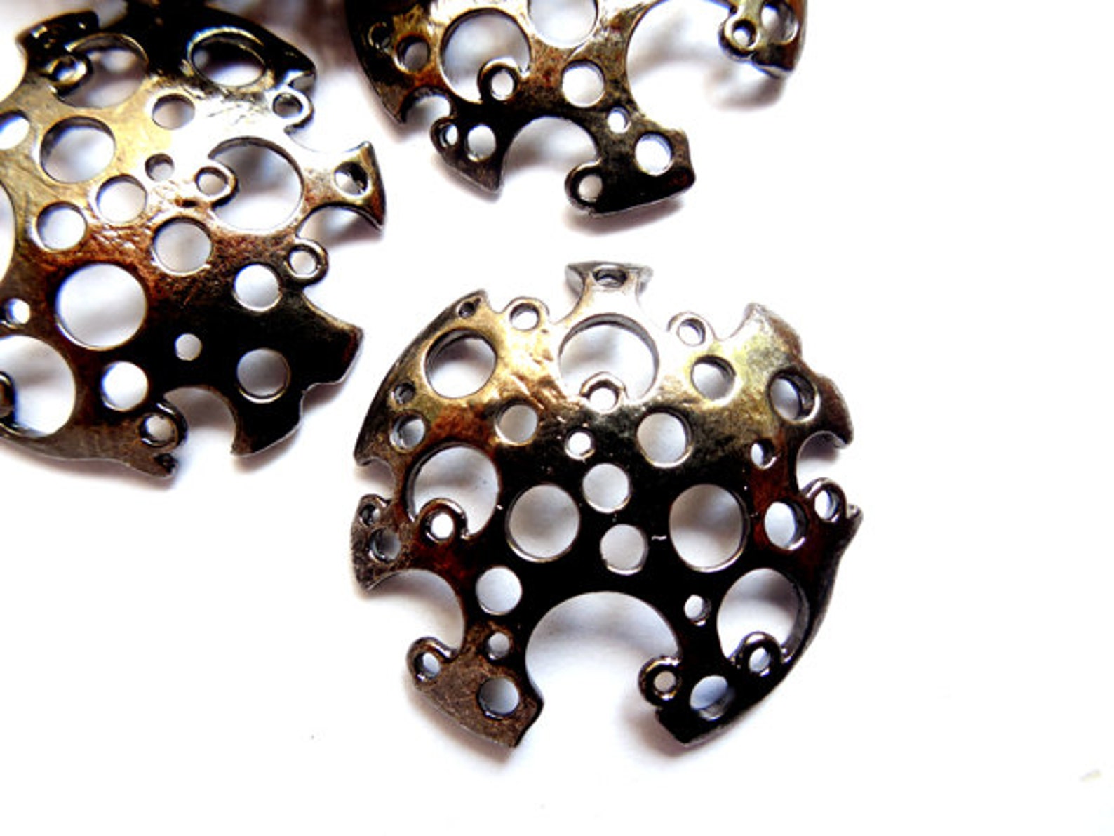 4 Gunmetal Abstract Connectors 2-26 - Etsy