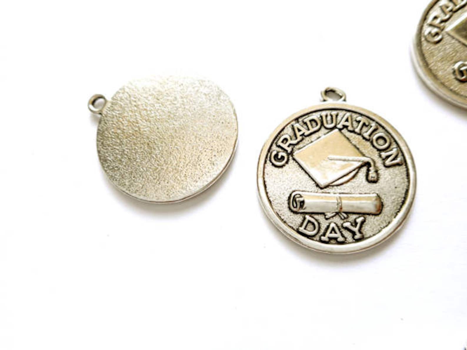 4 Antique Silver Graduation Day Charms 30-31-2 - Etsy