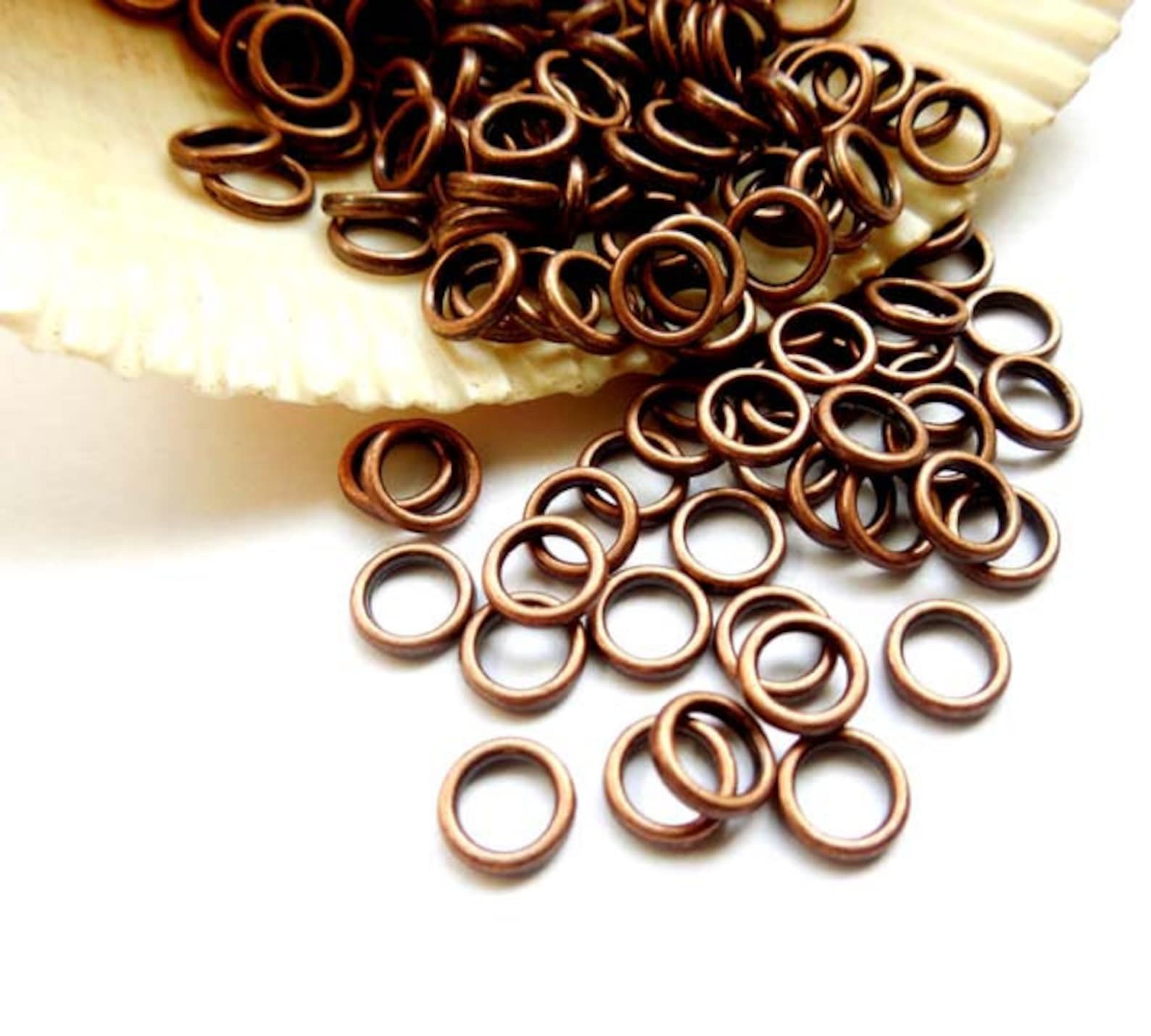 50 or 100 Antique Copper Jump Rings 6mm Closed Loop - Etsy