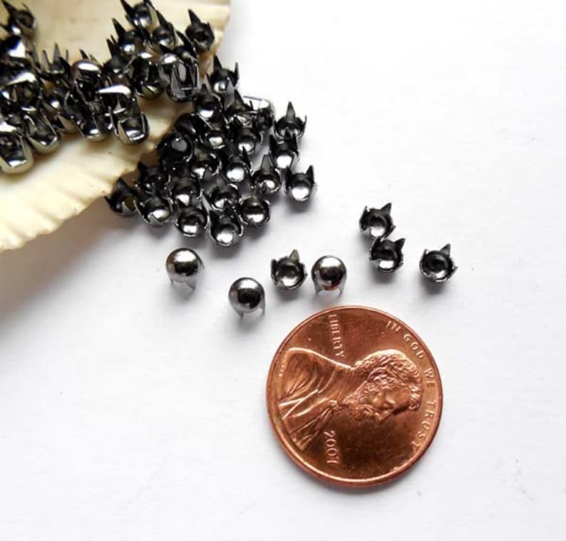30 Gunmetal Round Domed Studs - 5mm - 23-8-2 - Etsy