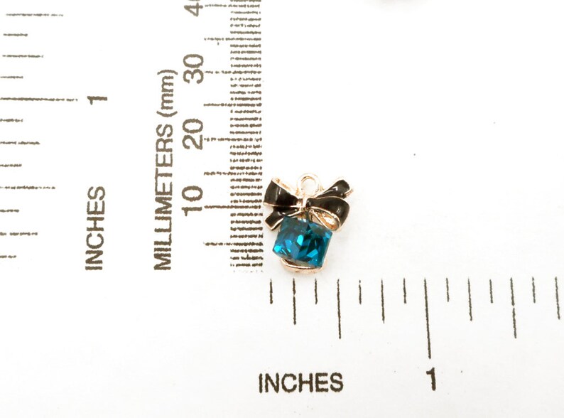 2 Glass Gift Box With Bow Charms - 27-4-2 - Etsy