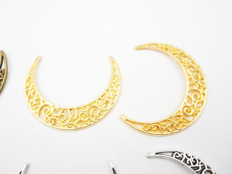 4 Crescent Moon Filigree Charm/connectors in 4 Finishes - 6-23 - Etsy