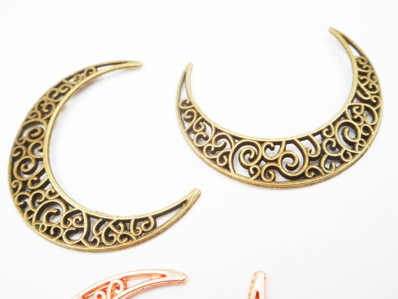4 Crescent Moon Filigree Charm/connectors in 4 Finishes - 6-23 - Etsy