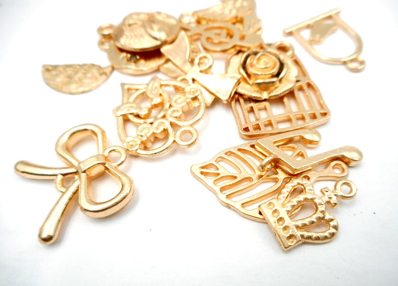 20 Assorted Charms in 6 Finishes 20-A-25 - Etsy