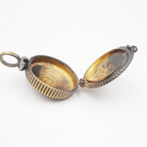 1 Antique Bronze Lotus Flower Locket With Hinged Lid - 20-R-7 - Etsy