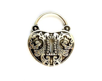 Keyhole Pendant - Etsy