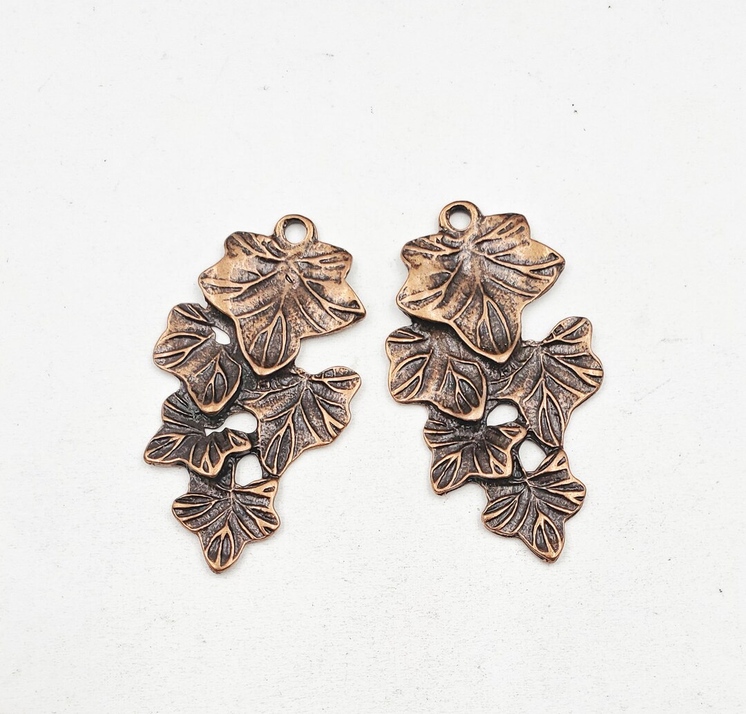2 Antique Copper Ivy Leaf Charms - 22-37-17 - Etsy