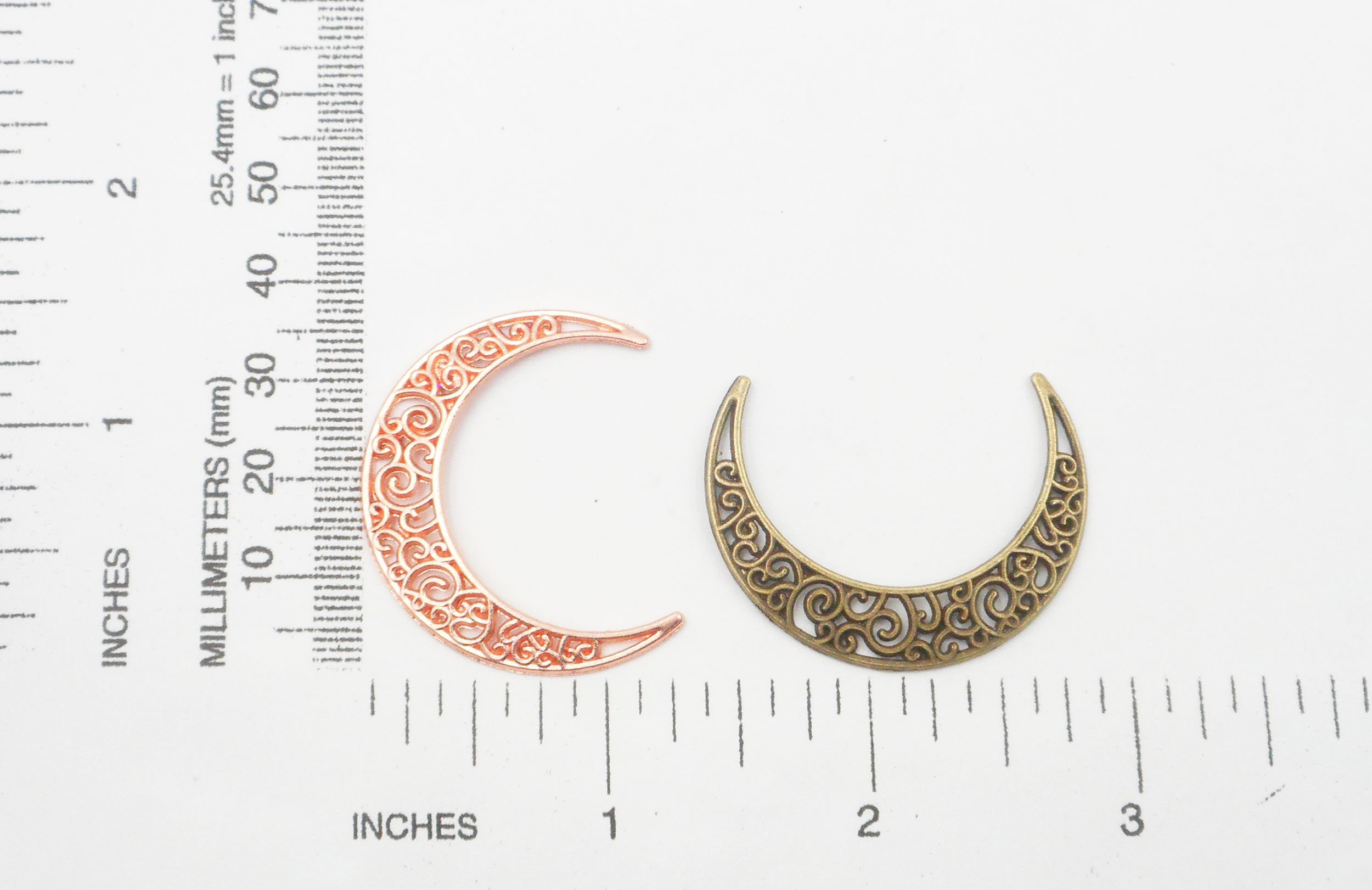 4 Crescent Moon Filigree Charm/connectors in 4 Finishes - 6-23 - Etsy