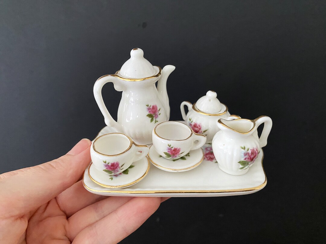 10 Piece Miniature China Tea Set/child's Vintage Toy Tea Set/doll Size ...