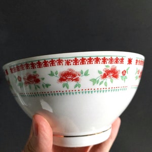 Set of 4 Vintage Porcelain Chinese Rice Bowls Gold Trim Red Floral ...