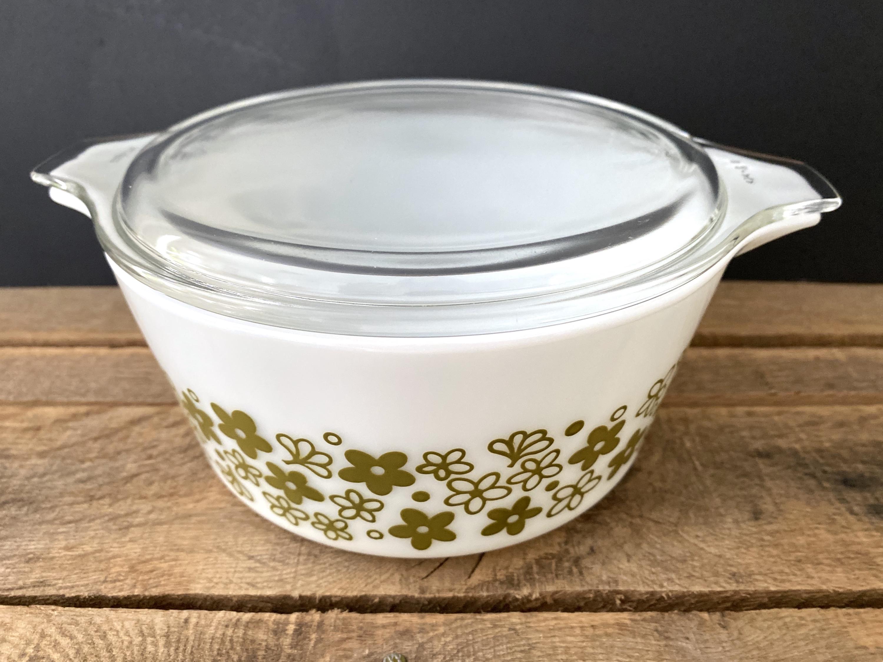 1-1/2 Quart Pyrex Spring Blossom 474-B White With Green Flowers ...