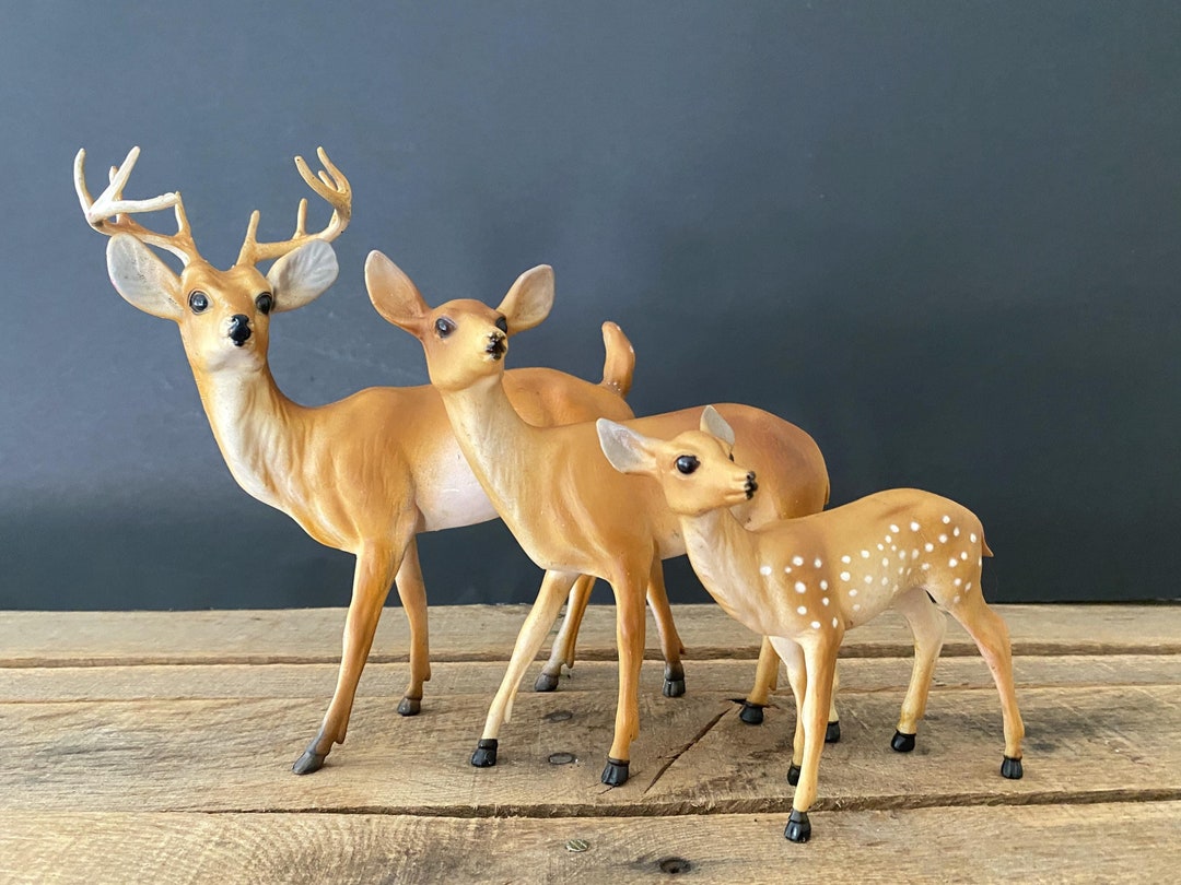 Vintage Set of 3 Plastic Deer Family Set/buck, Doe, Fawn Figurines ...