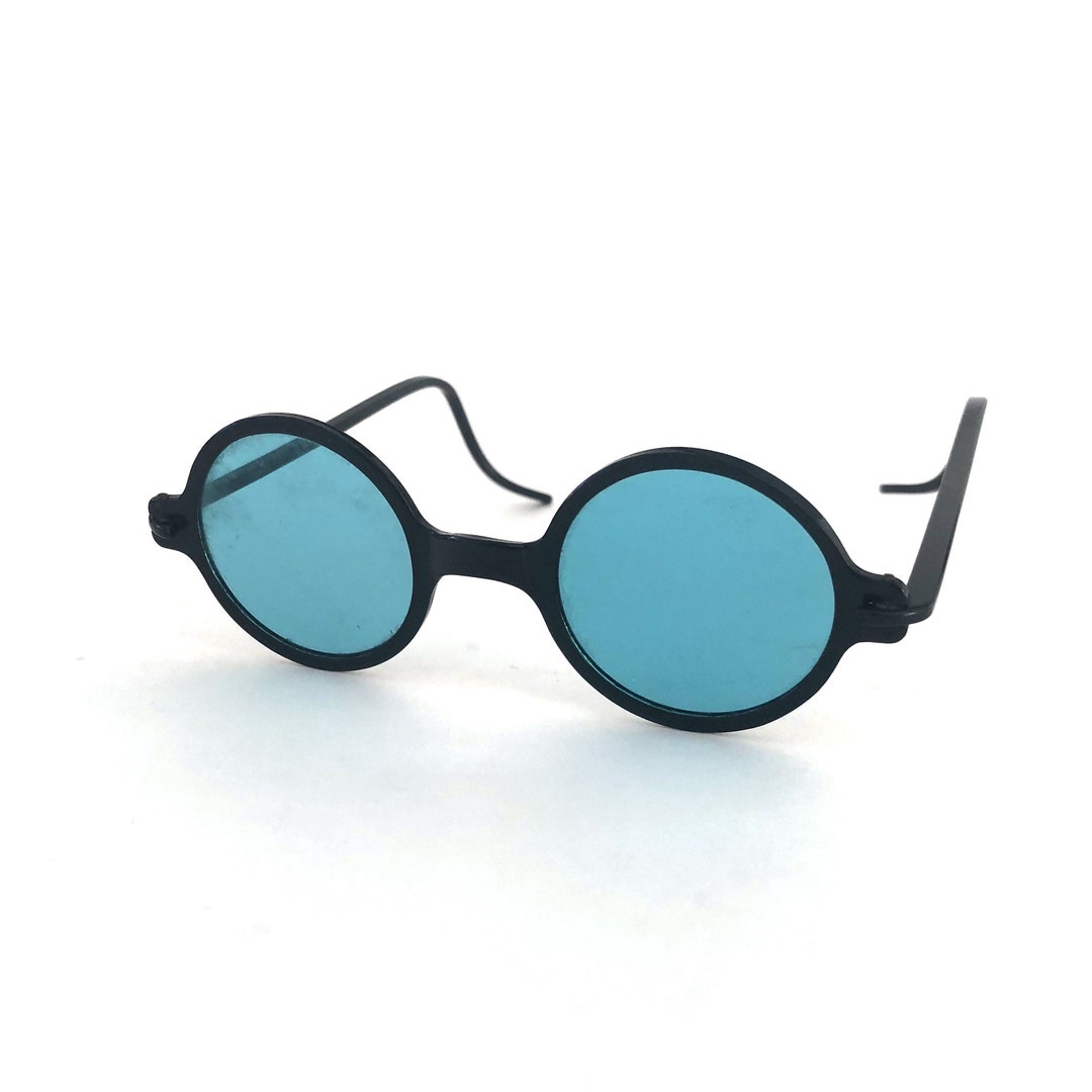 Vintage Black Plastic Round Rim Men's Women's Sunglasses With Blue Lens ...