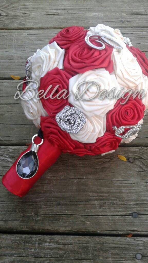 Red and Black Ribbon Rose Bouquet Set | Etsy