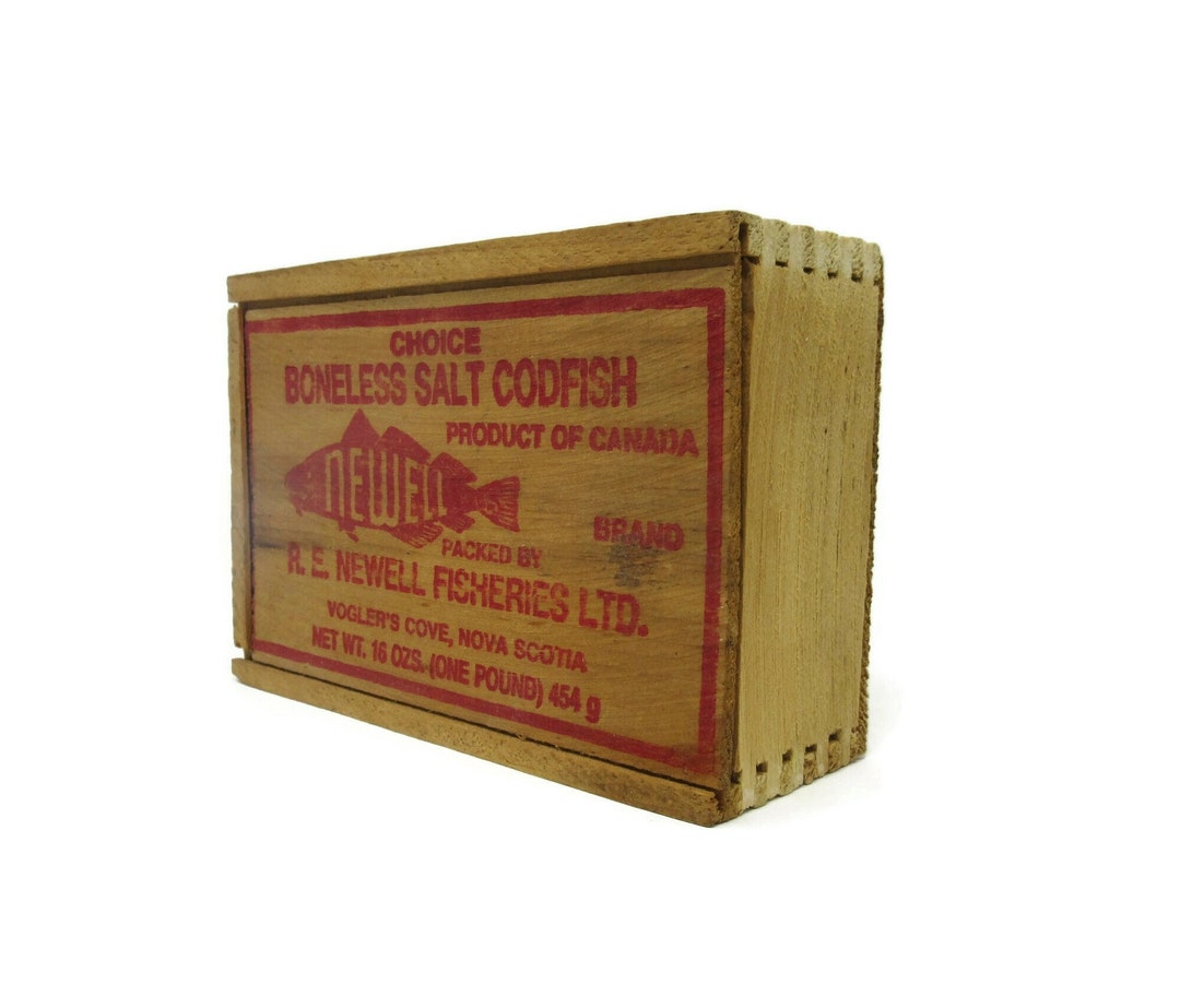 Vintage Boneless Salt Codfish Wooden Box by Newell Fisheries Canada ...