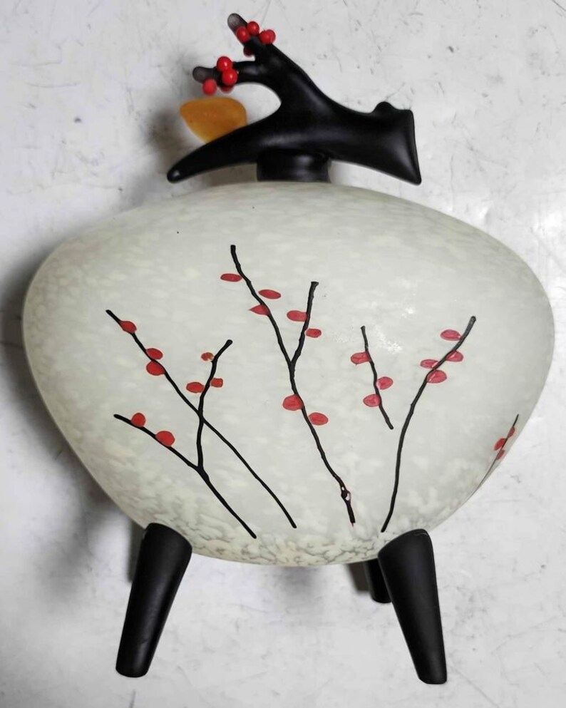 David and Melanie Leppla Create Sculptural Lantern Light - Etsy