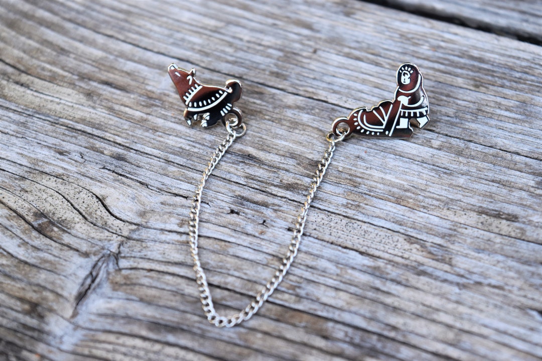 QIMMIQ - Dog Sled Enamel Chain Lapel Pin - Etsy