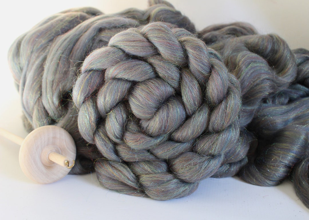 Sparkly Gray Merino Blend 'glitzy Granite' Wool Combed Top Rainbow ...