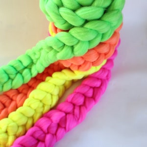 Neon Green Lime New Zealand Merino Wool Combed Top Roving Dyed ...