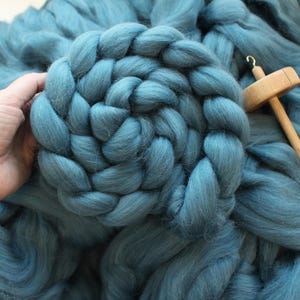 Shetland Wool 'ceramic' Combed Top Roving Dyed Wool Spinning Fiber Duck ...