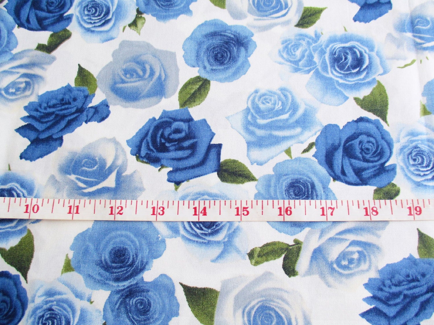 Blue Rose Bouquet, Spring, Blue Shade Flower Bunch, Lady Dress, iPad ...