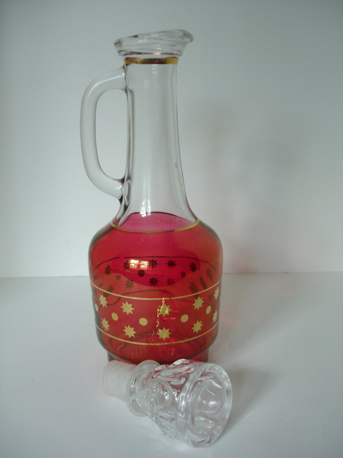 Mid Century Vintage Ruby Glass Decanter Trimmed in Pure Gold - Etsy