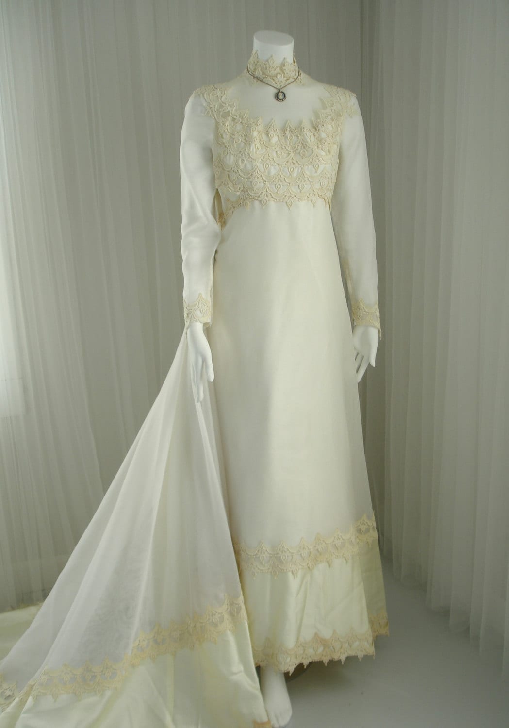 Vintage High Neckline William Cahill Wedding Gown in Double Chiffon and ...