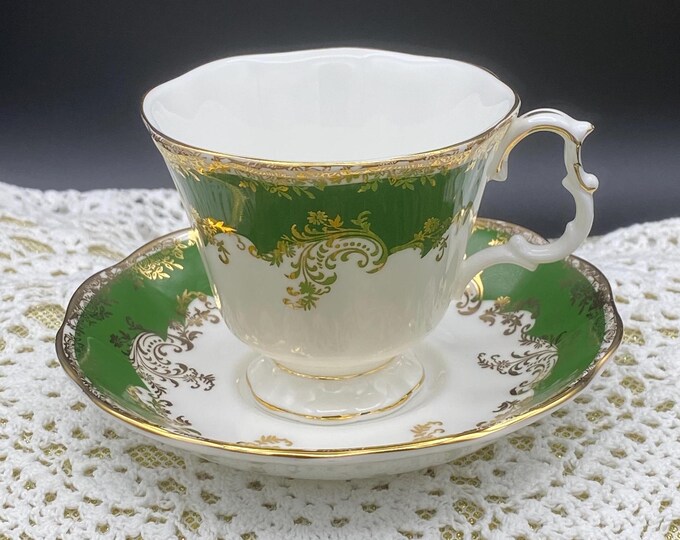 Royal Albert - Emerald - Regina Series - Bone China Teacup and Saucer ...