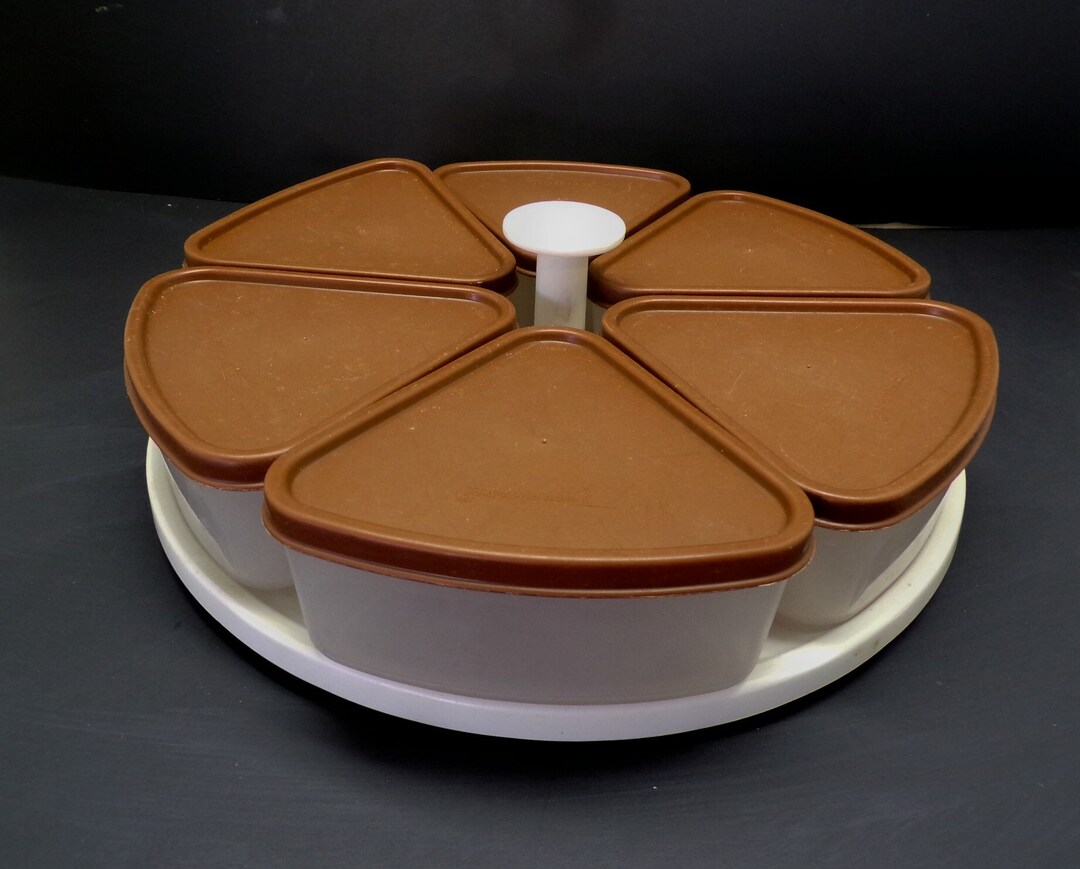 Tupperware Lazy Susan/carousal With 6 Pie Slice Wedge Vintage Storage ...