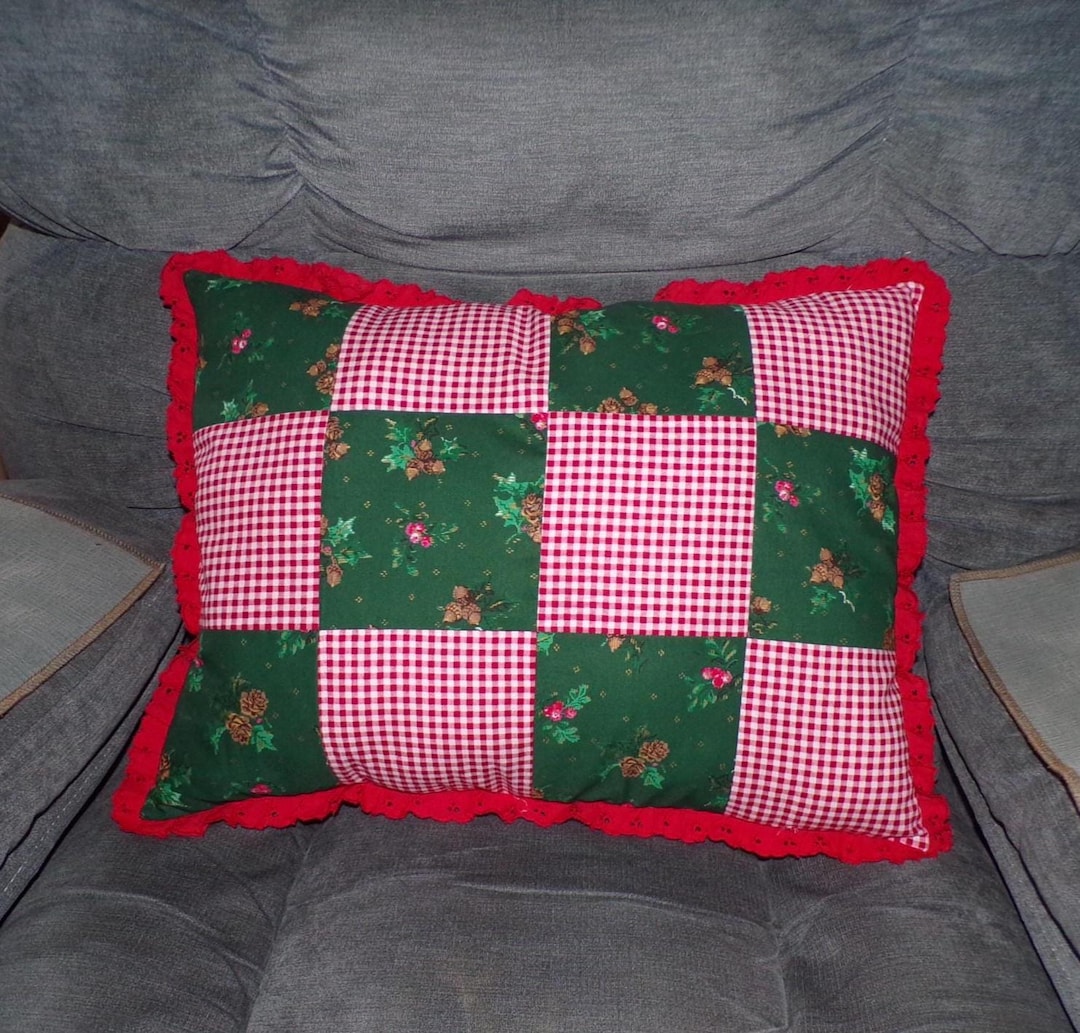 Christmas Pillow, Quilted Country Style Pillow, Handmade Holiday Decor ...