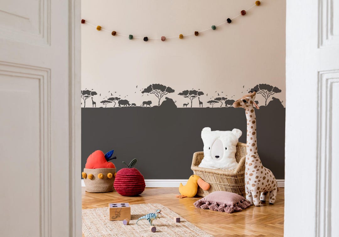 SAVANNAH Safari Animals Wall Border Stencil, Savanna Style Border ...