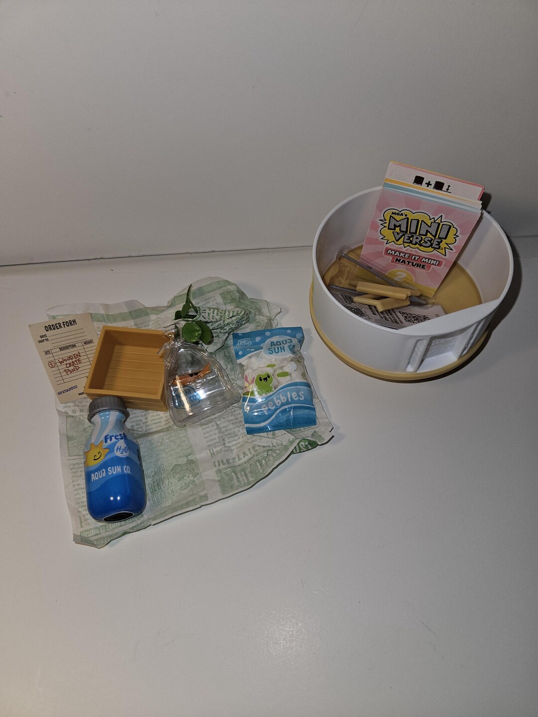 Miniverse Nature Series 2 KOI FISH NO. 1 - Etsy