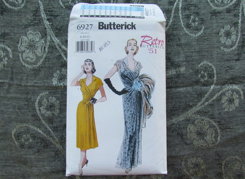 Vintage Sizes 31 1/2 32 1/2 34 Inch Bust Tucks and - Etsy