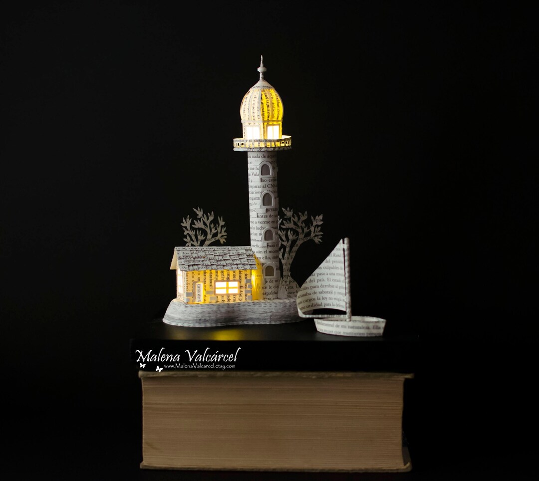 Diorama en papier Lighthouse avec éclairage LED : oeuvres d'art ...