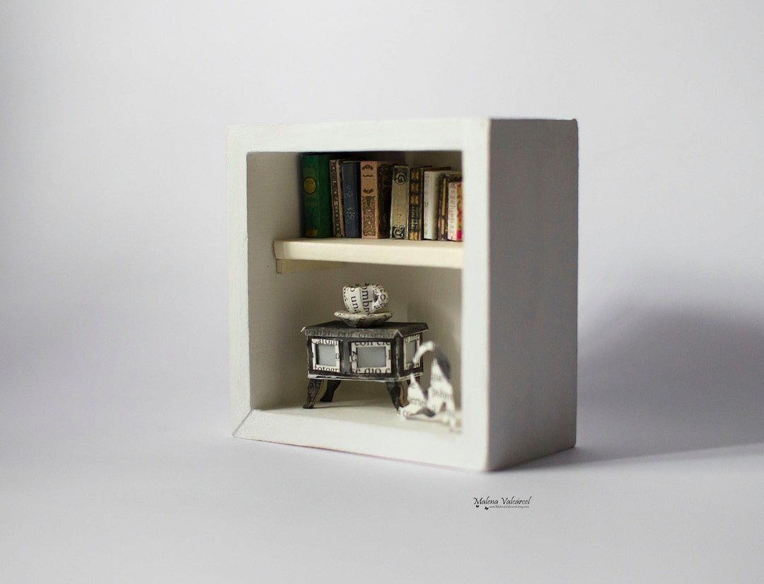 Diorama Reading in Good Company Miniatures Paper Art Home Decor Elegant ...