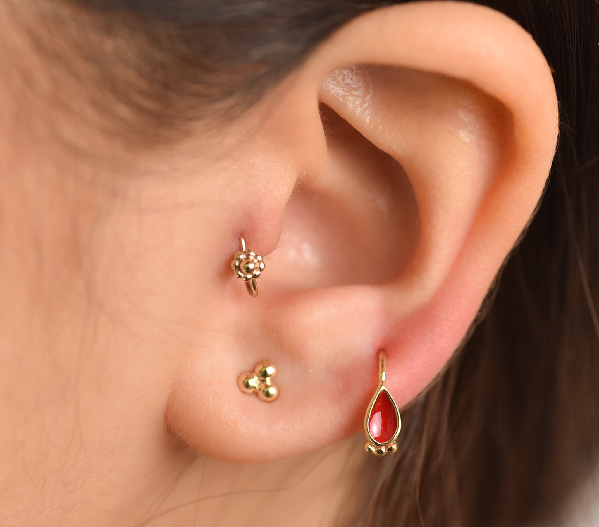 14K Solid Gold Tragus Tiny Flower Hoop Tragus Helix Cartilage | Etsy