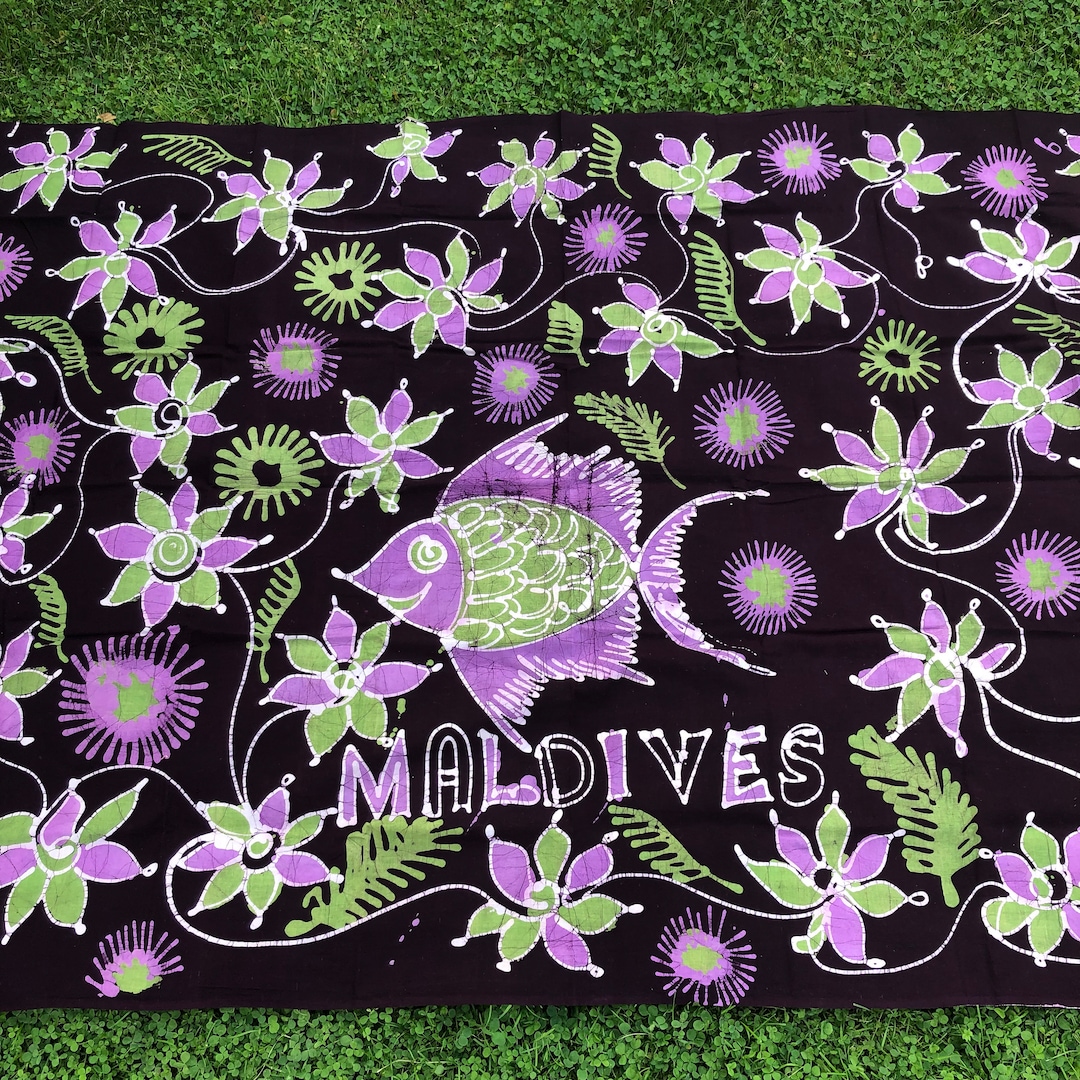 Batik Sarong Beach Wrap Maldives Fish & Flowers Purples Green Vintage ...
