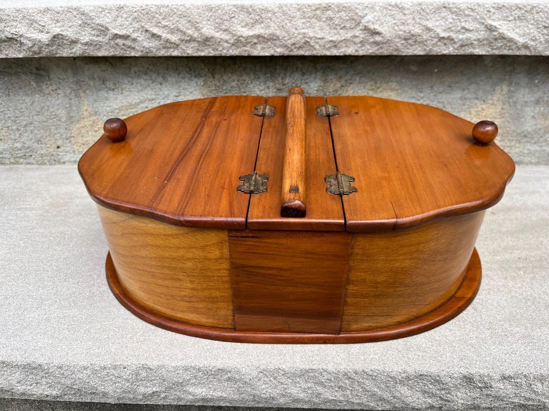 Vintage Oval Wood Shaker Sewing Box With Handle | Bentwood Double Lid ...