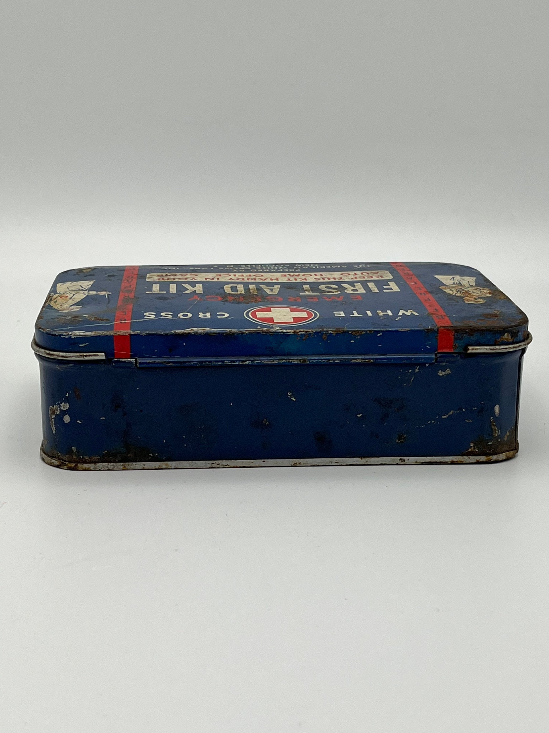 Vtg American White Cross First Aid Kit Tin, W/ Bottle of Mercurochrome ...