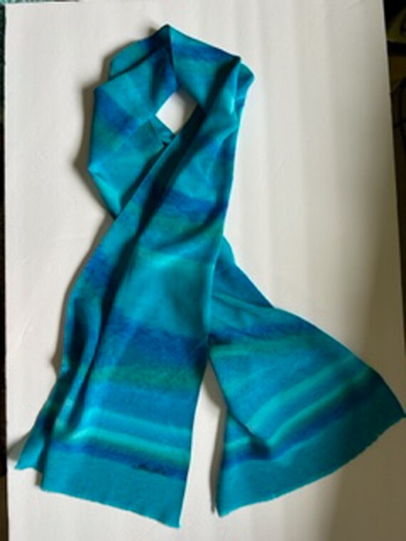 100 silk scarf by - Gem