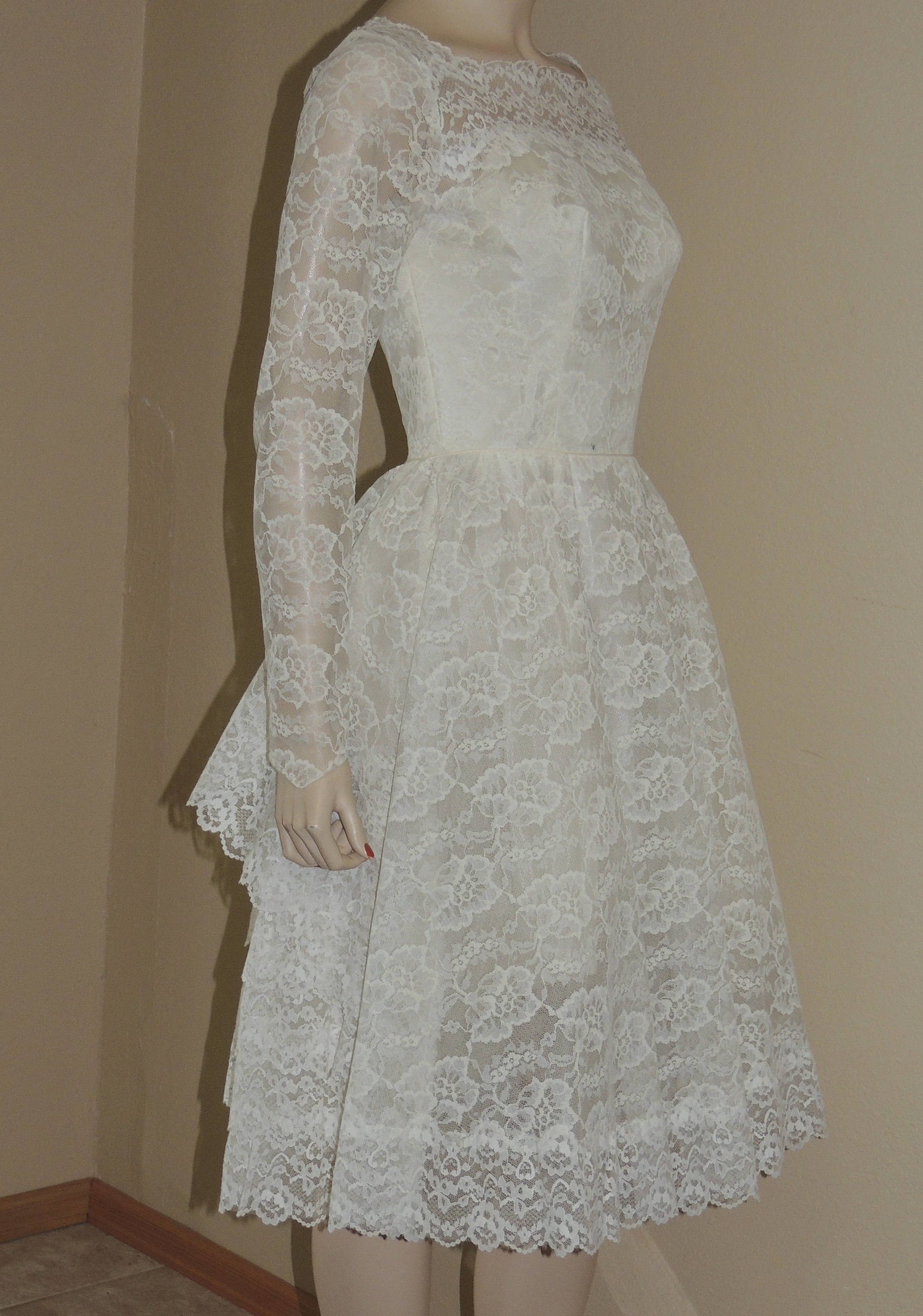 1950s Gorgeous Lace Wedding Gown Bust 34 - Etsy