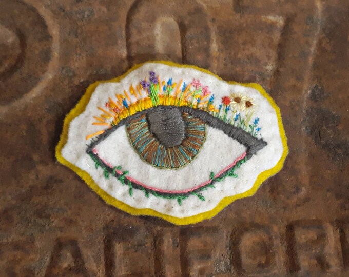 ALL SEEING EYE Patch. Hand Embroidered Made to Order Sew On - Etsy