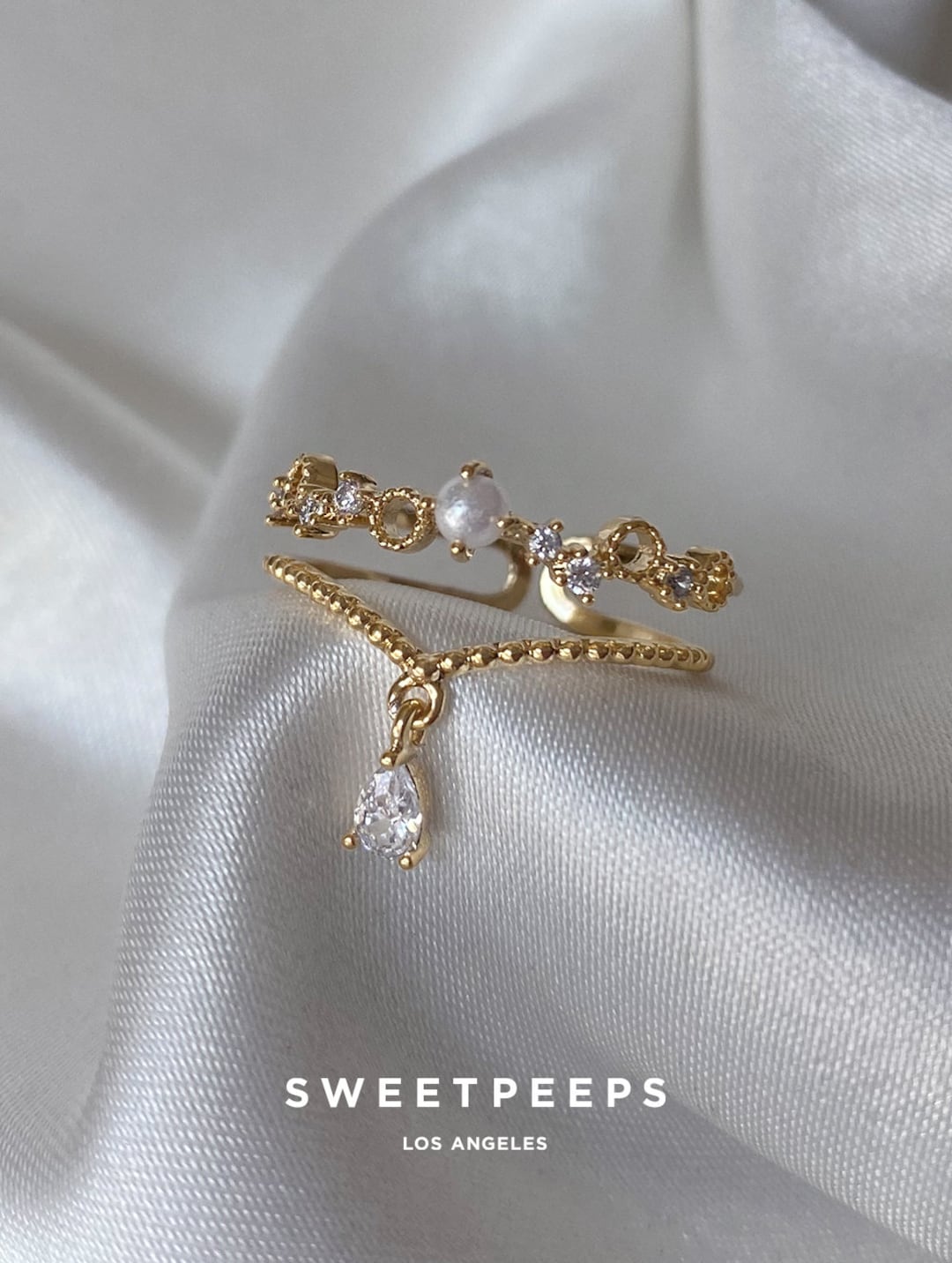 Crown Pearl Ring - Etsy