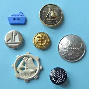 Nautical Buttons, 7 Different, Vintage. Boats, Ships and Anchors ...