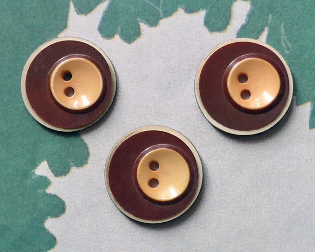 Casein Buttons, a Set of 3, Art Deco, Vintage. Jolly Little Buttons ...