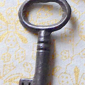 Keys, 3 Different, Antique. Sweet Intersting Little Steel Keys, No Rust ...